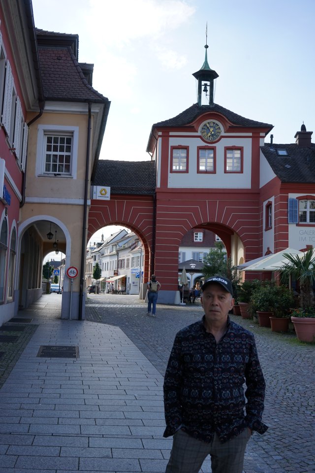 Vladimir, 74, Эммендинген - "RusDate.de"