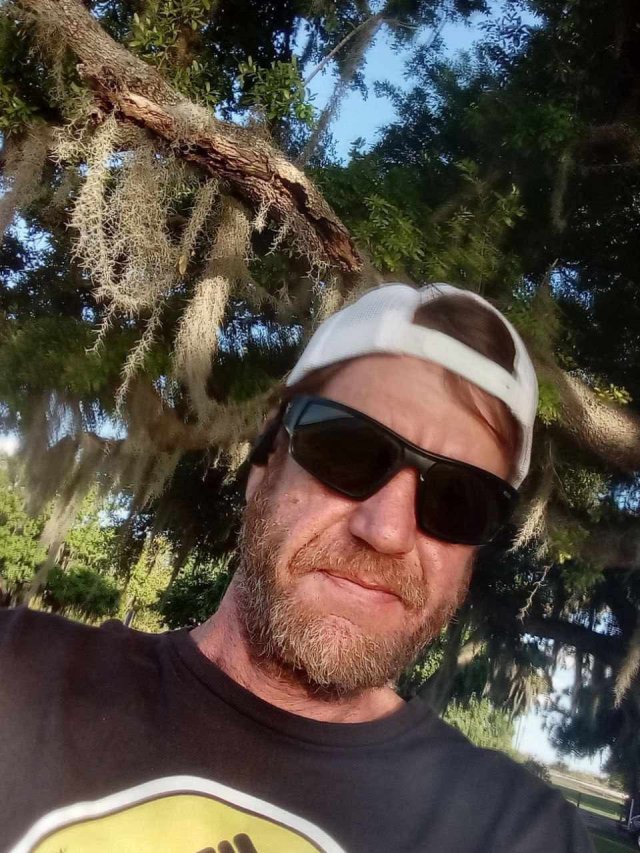 Jason, 51, Okeechobee - "GayFriendly"