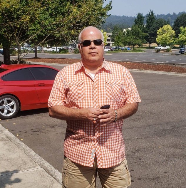 Rami, 60, بورتلاند - "Ahlam"