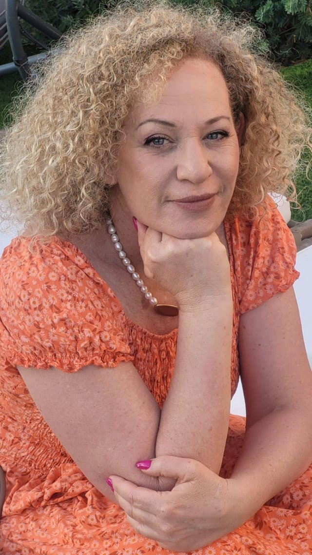 שרון, 54, רעננה - "date50plus"