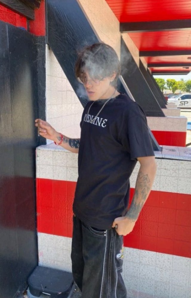 Jake, 21, Westminster - "GayFriendly"