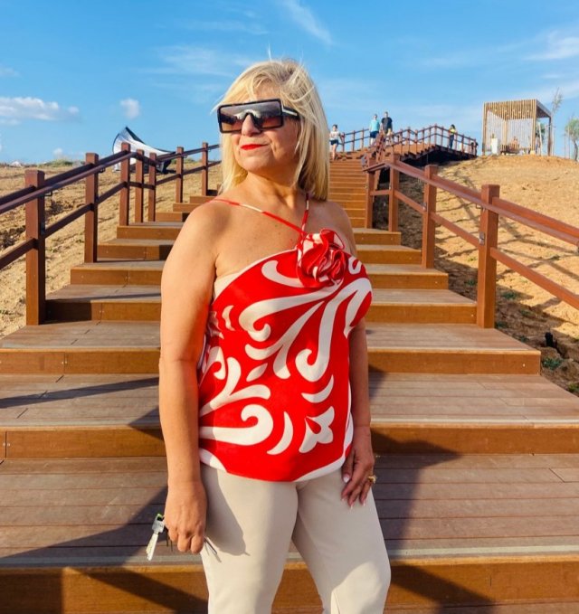 טובה, 61, מודיעין - "date50plus"