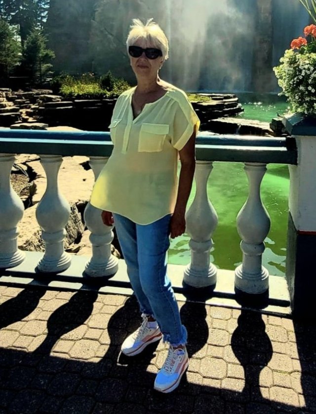Anzhela, 58, Вон - "RusDate.ca"