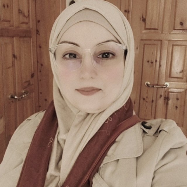 Yara, 50, عمان - "Ahlam"