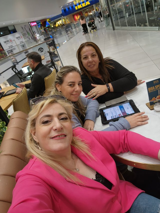 ריקי, 61, סביון - "date50plus"