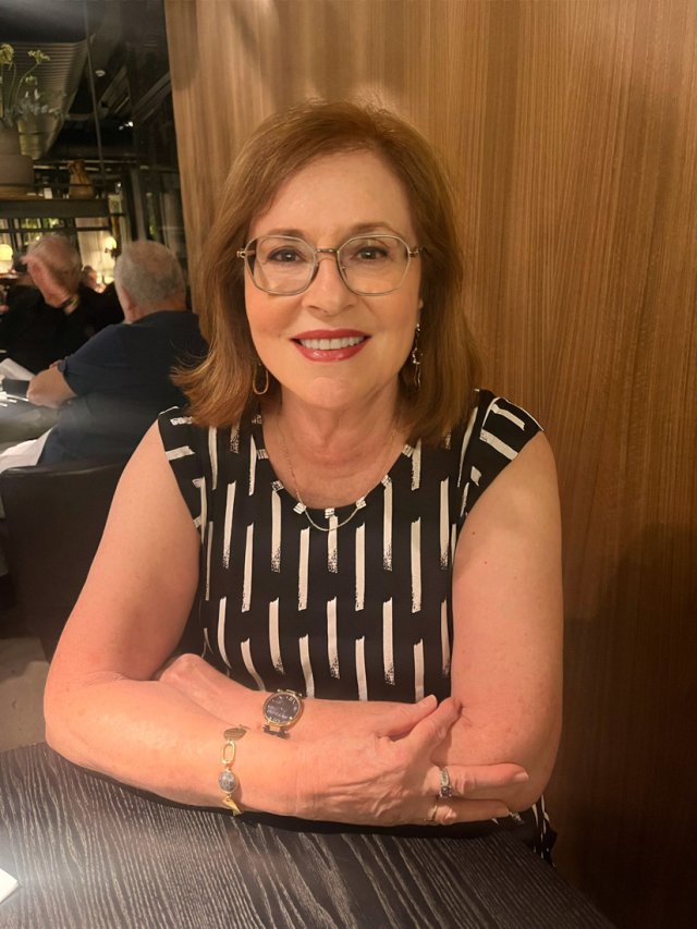 שושנה, 75, גבעתיים - "date50plus"