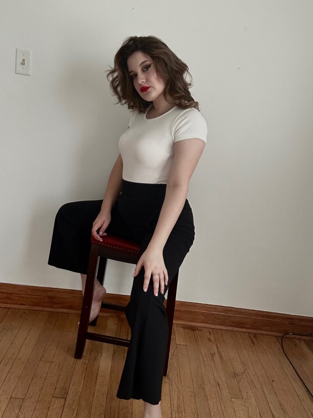 Anna, 21, Чикаго - "RusDate.us"