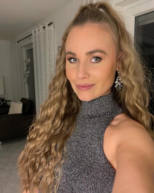 Melli, 30, Хеннеф - "RusDate.de"