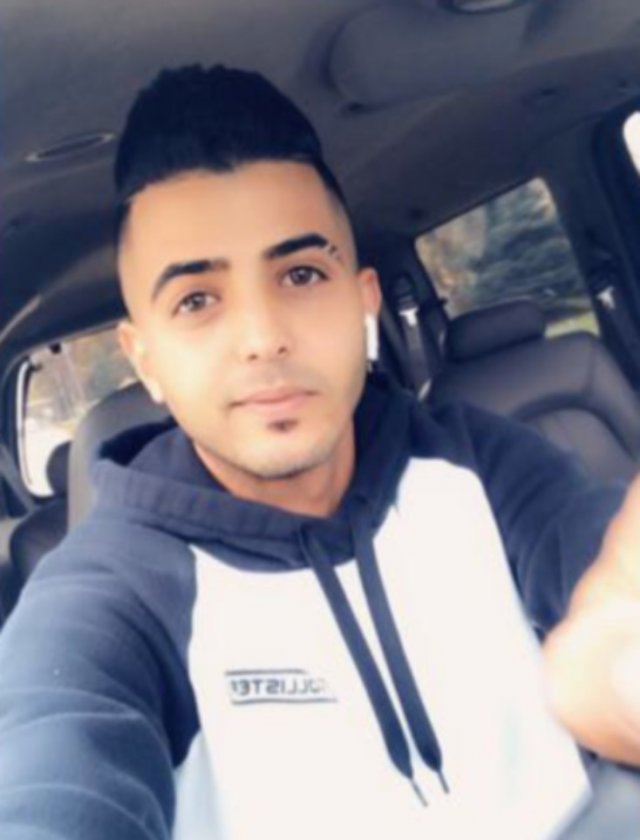 Mohammad, 31, أورلاند بارك - "Ahlam"