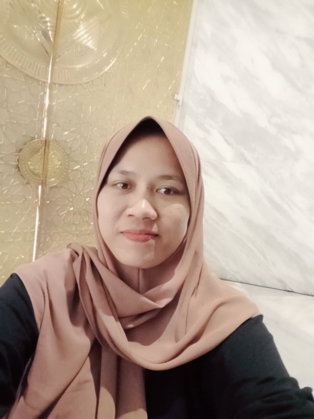 Lulu, 41, Istanbul - "Ahlam"