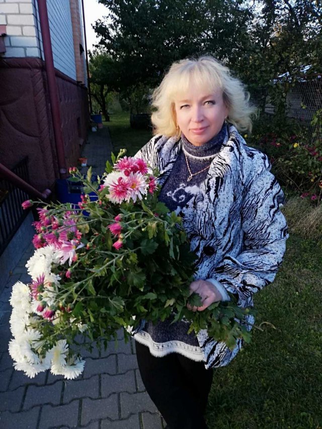 Angela, 55, Москва - "РусДэйт"