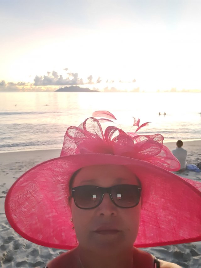 Lora, 65, Майен - "RusDate.de"