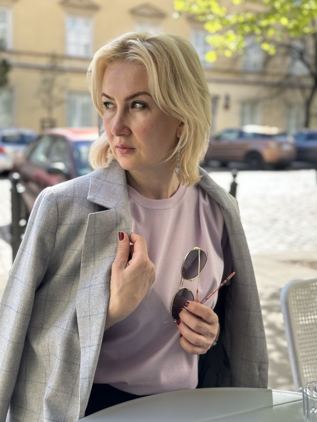 Юлия, 50, Ньюпорт - "RusDate.us"