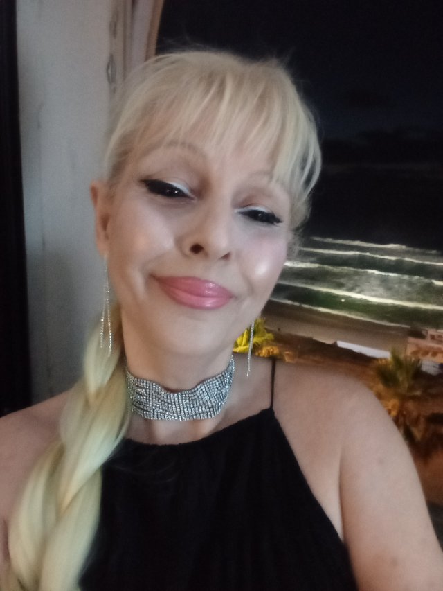 ליזי, 67, שוהם - "date50plus"