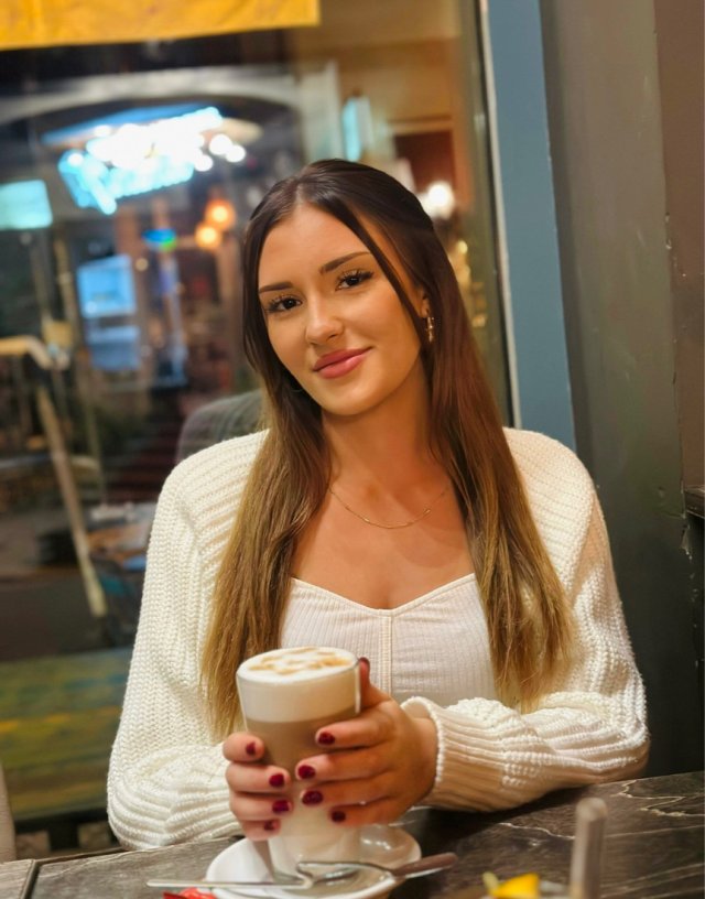 Adelina, 23, Дрезден - "RusDate.de"