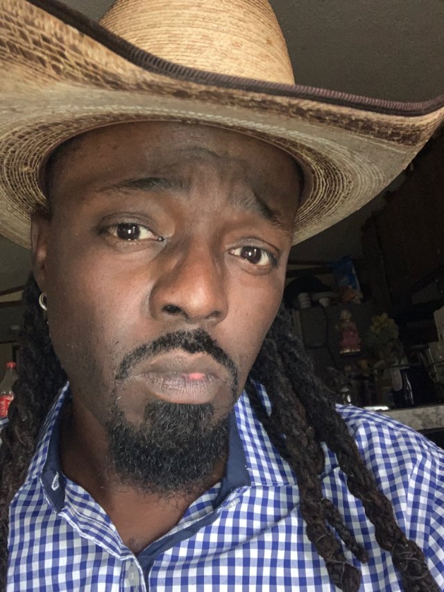 Sean, 40, Houston - "GayFriendly"