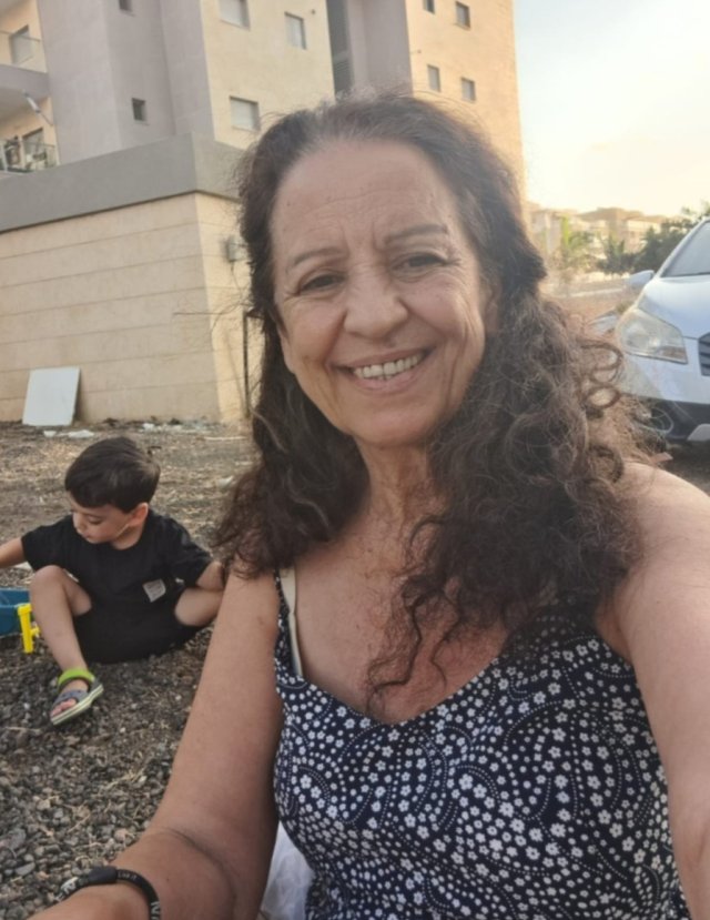 פנינה, 65, חדרה - "date50plus"