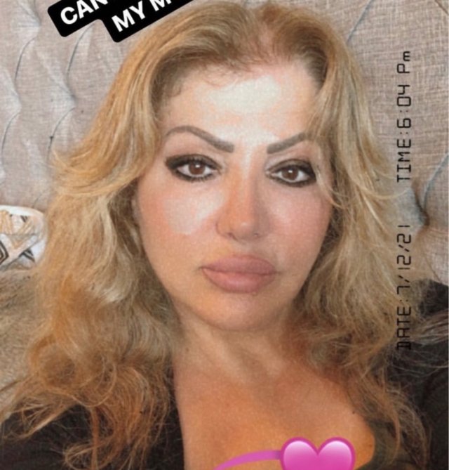 Amal, 61, لوس أنجلوس - "Ahlam"