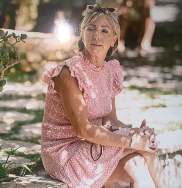 בתיה, 67, הרצליה - "date50plus"