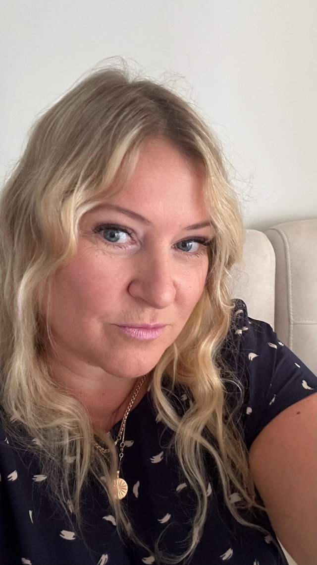 IRINA, 52, Санкт-Петербург - "РусДэйт"