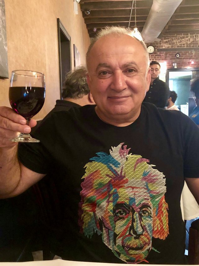 Akif, 66, Роли - "RusDate.us"
