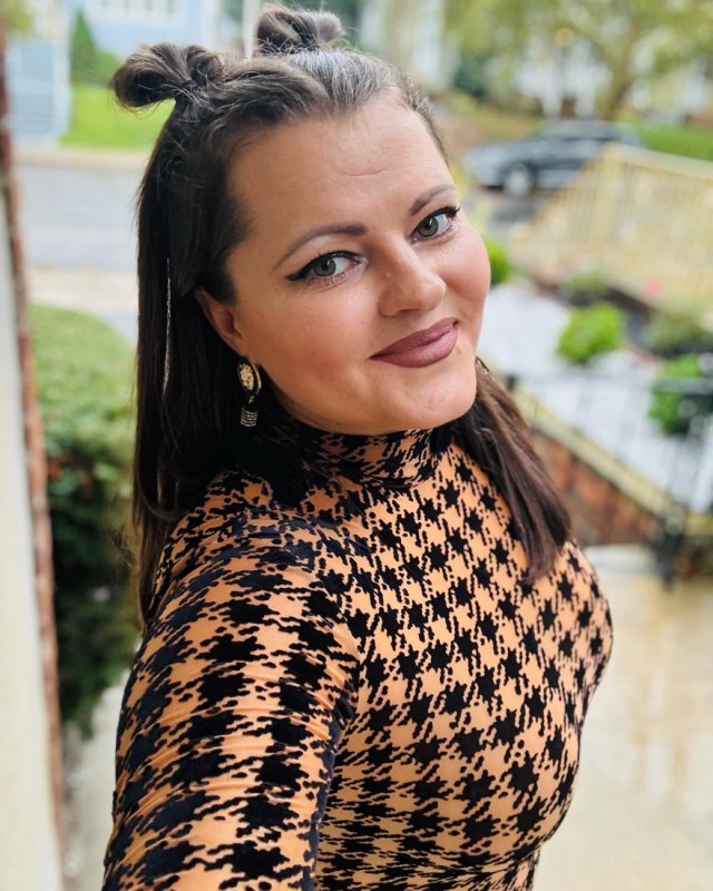 Алёна, 41, Бруклин - "RusDate.us"