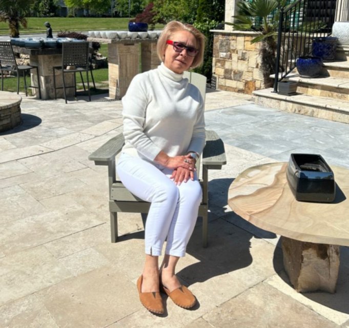 Flora, 64, Кантон - "RusDate.us"