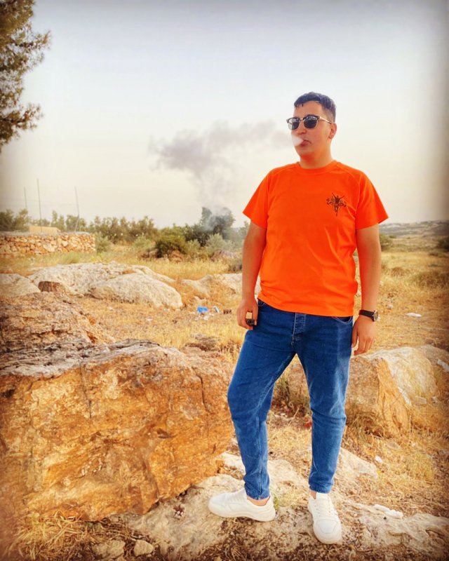 Morad, 20, الخليل - "Ahlam"
