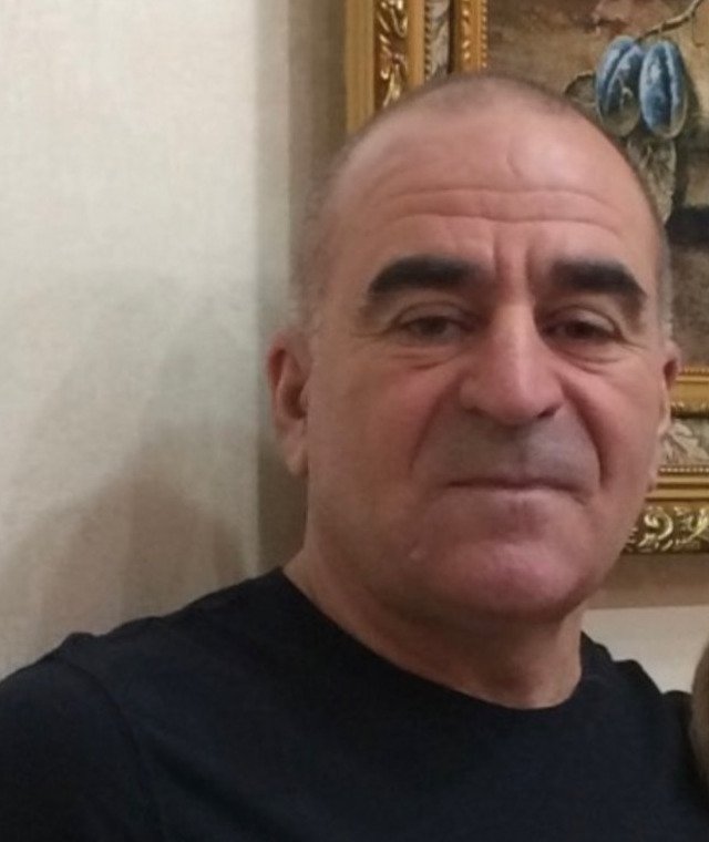 Масис, 62, Глендейл - "RusDate.us"