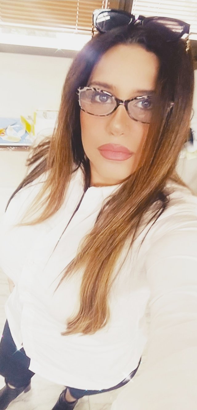 לימור, 54, יהוד - "date50plus"