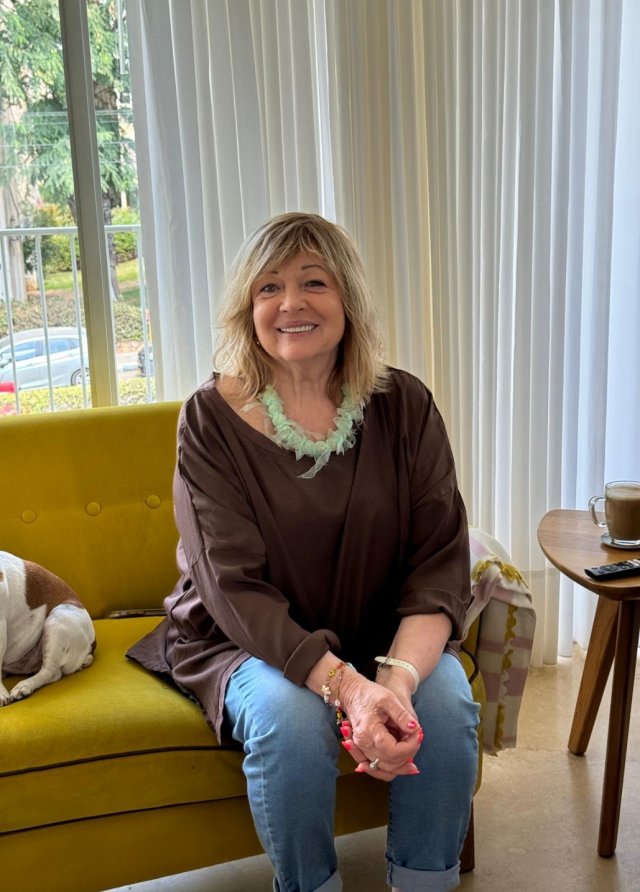 יולי, 78, תל אביב - "date50plus"