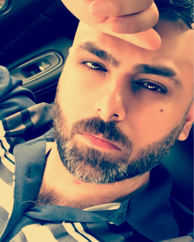 Mustafa, 40, جارلاند - "Ahlam"