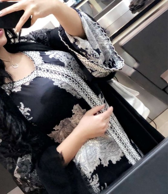 Lara, 33, Houston - "Ahlam"