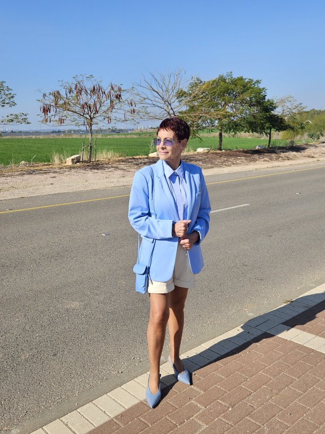 ריקה, 74, ראש העין - "date50plus"