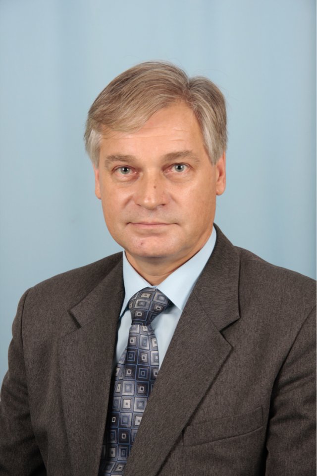 Viktor, 66, Париж - "РусДэйт"