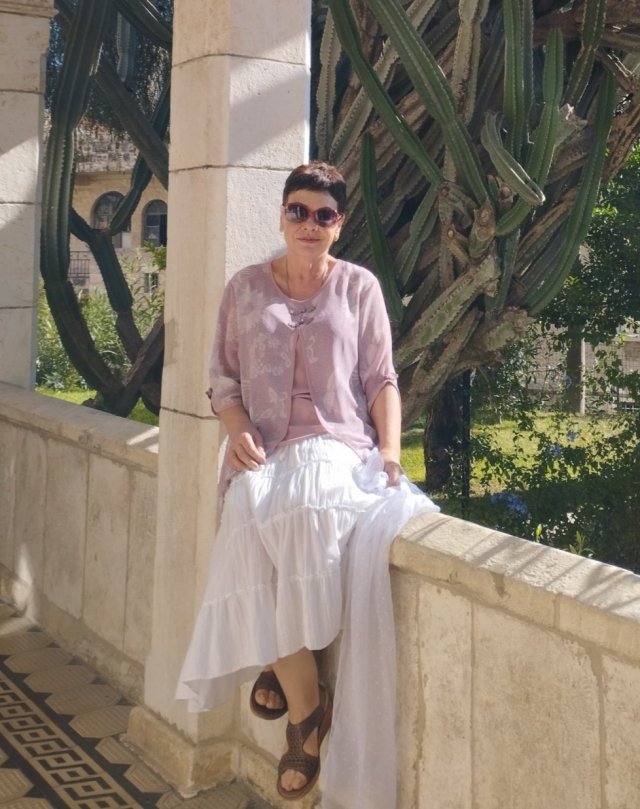 לריסה, 65, תל אביב - "date50plus"