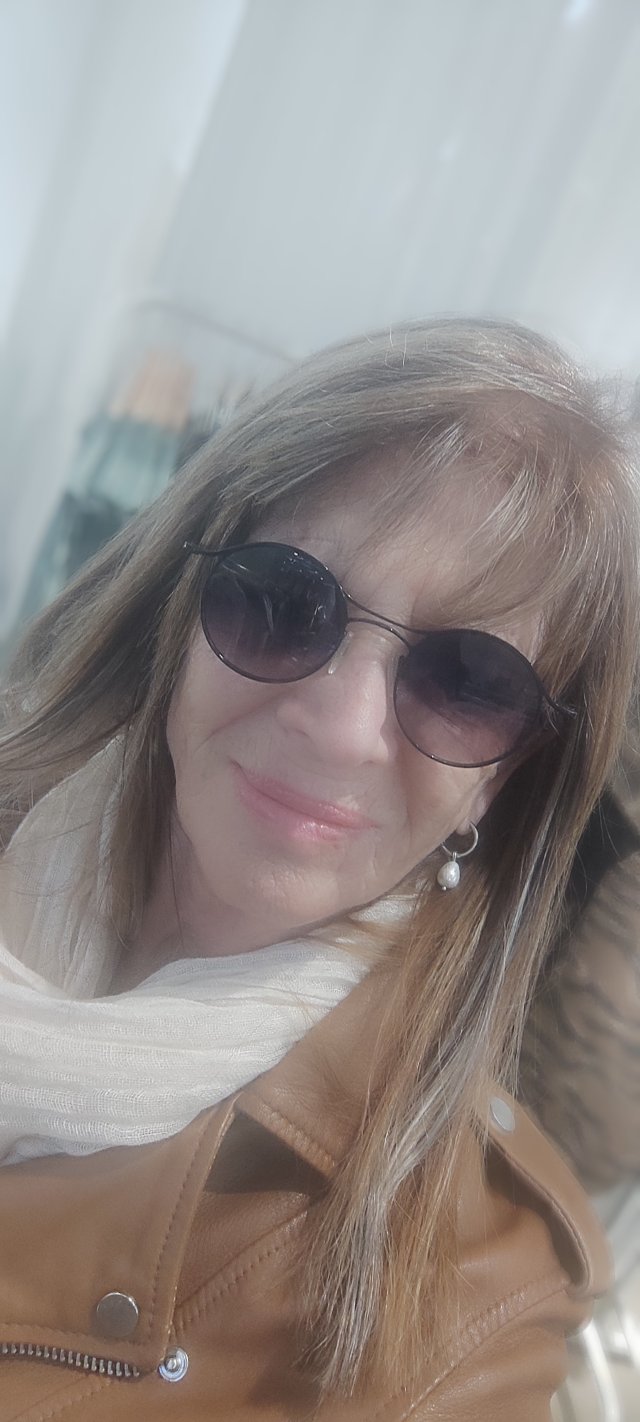 בלהה, 77, ירושלים - "date50plus"