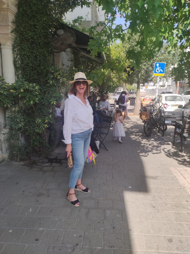 בלהה, 77, ירושלים - "date50plus"