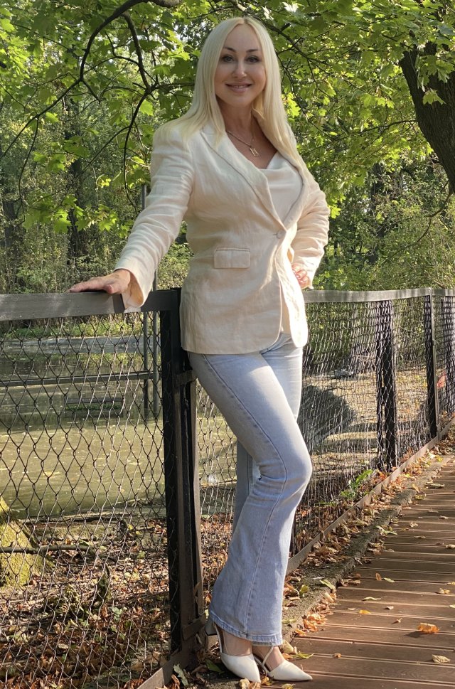 Irina, 58, Калининград - "РусДэйт"