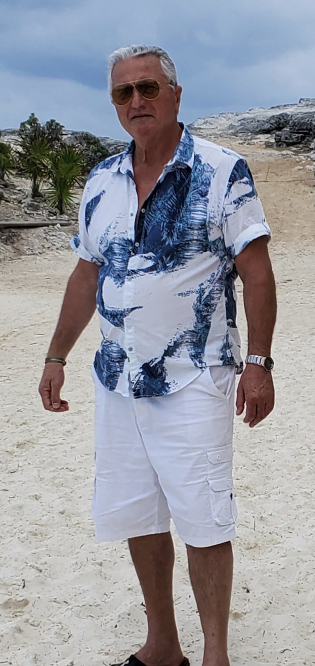 Vik, 59, Лос-Анджелес - "RusDate.us"