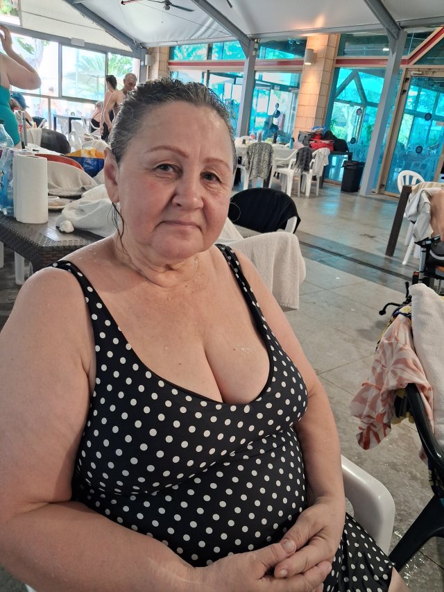 ולנטינה, 66, רמת גן - "date50plus"