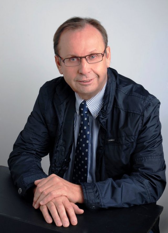 Robert, 74, Зигбург - "RusDate.de"