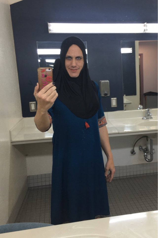 Aliya, 48, سان فرانسيسكو - "Ahlam"