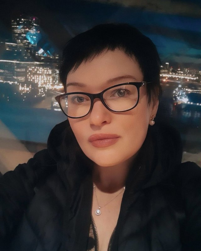 Oksana, 48, Лондон - "РусДэйт"