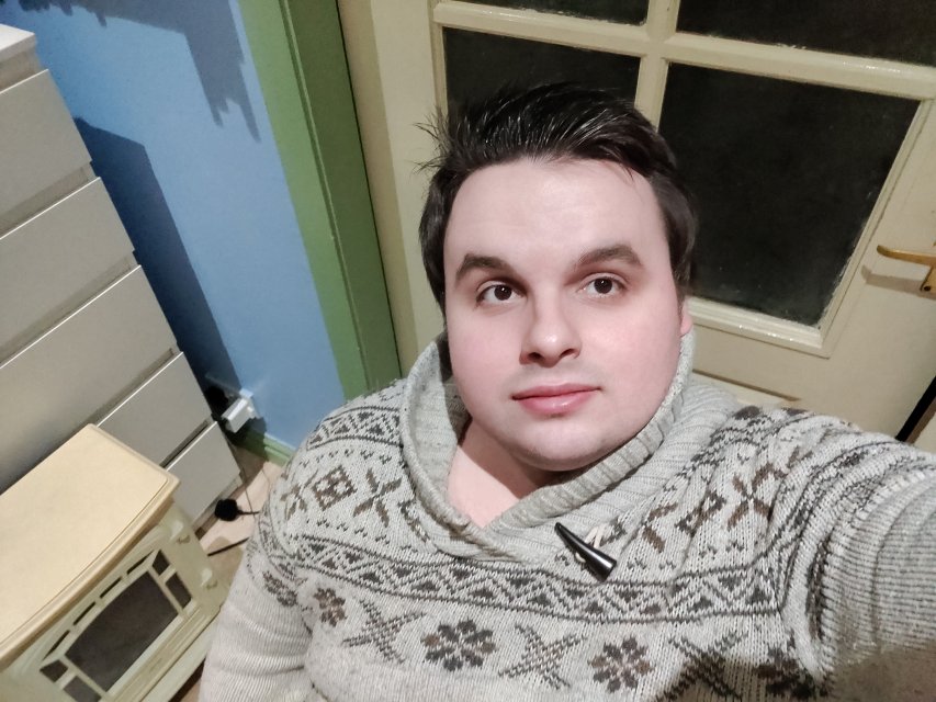 Alex, 28, Nuneaton - "GayFriendly"