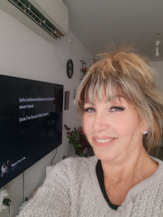 רינת, 67, חולון - "date50plus"