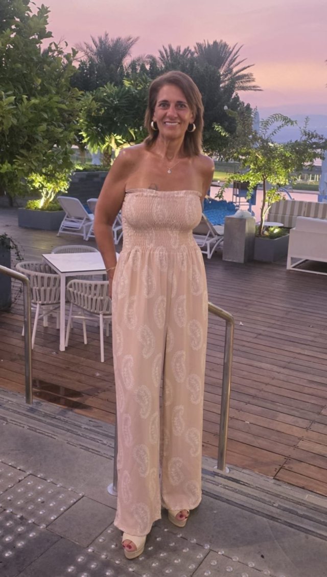 אפרת, 51, נתניה - "date50plus"