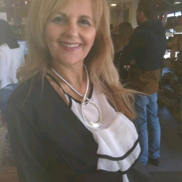 מירי, 59, תל אביב - "date50plus"