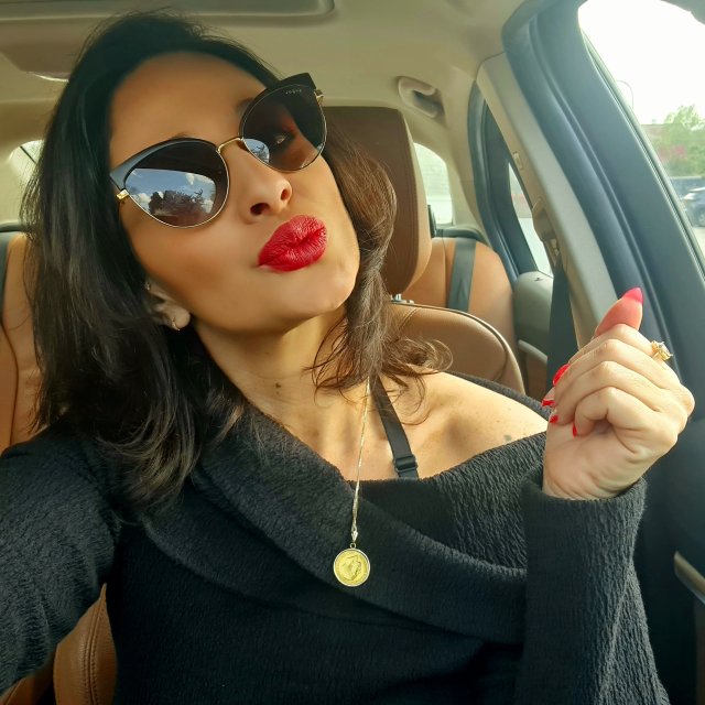 אלינור סופיר, 46, תל אביב - "date50plus"