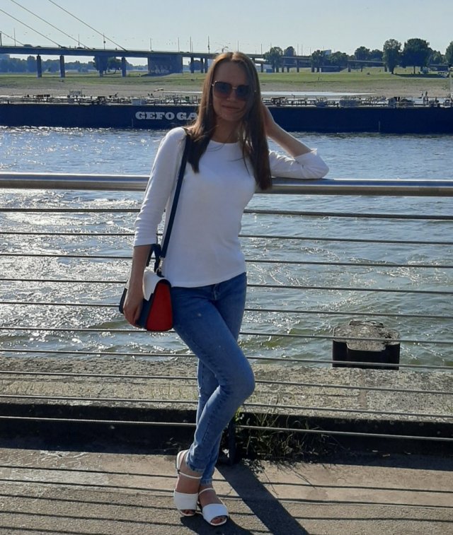 Anna, 34, Мёнхенгладбах - "RusDate.de"